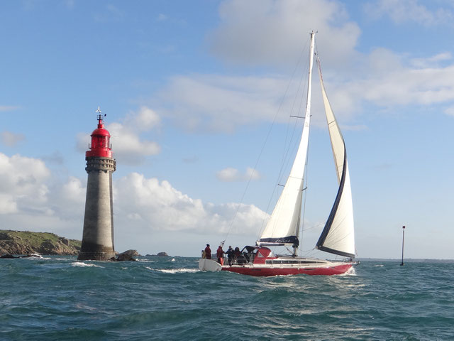 Aktives Mitsegeln im Ärmelkanal ab Saint-Malo, Segeltörn im ...