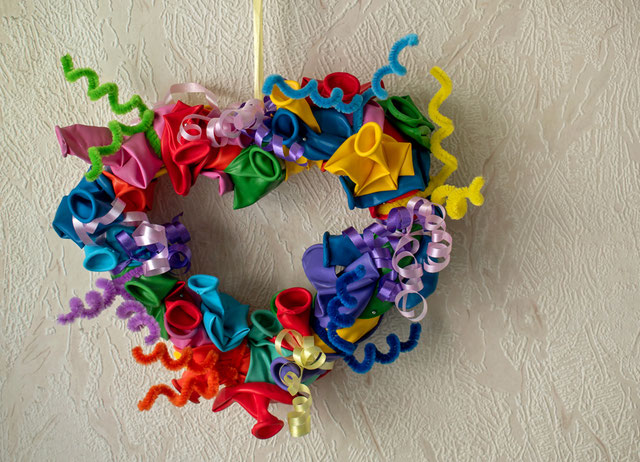Karnevalsdeko aus Luftballons - Kreative Beschäftigungen