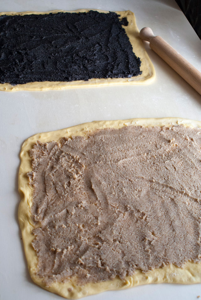 Makovnjaca and Orehnjaca: a traditional Croatian cake with walnuts and ...