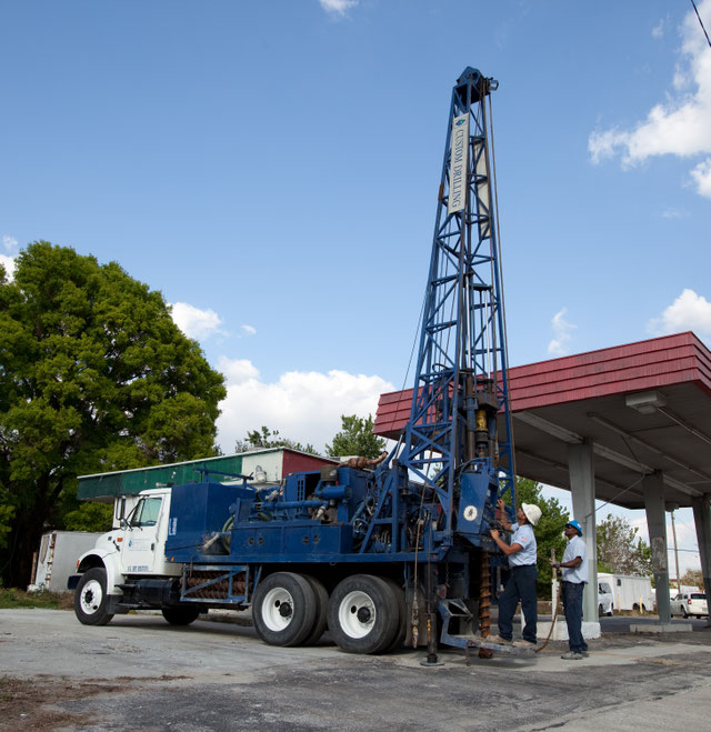 Auger Rigs - Custom Drilling Services