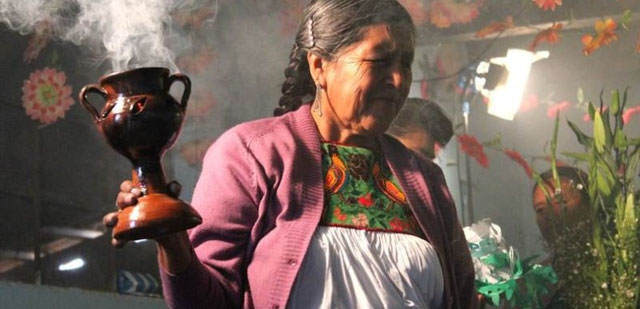 CURANDEROS AND CURANDERAS - curanderismo