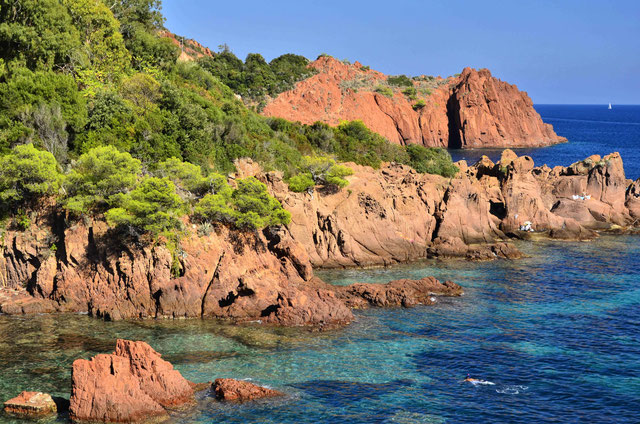 RANDONNÉE DANS L'ESTEREL - Sud-Evasion