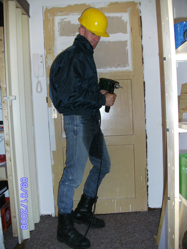 BRIAN CONSTRUCTION WORKER -III- - brian-rexs jimdo page!