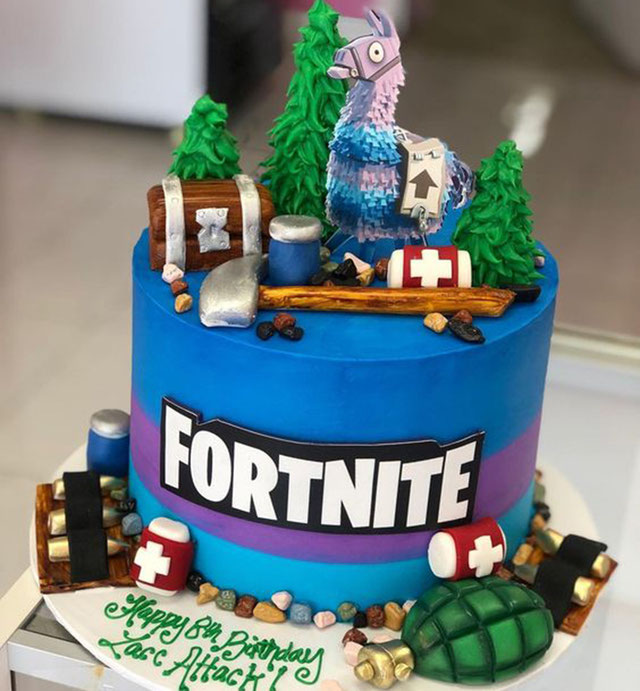 10 Ideas para un Pastel de Cumpleaños de Fortnite - decoracion para fiestas