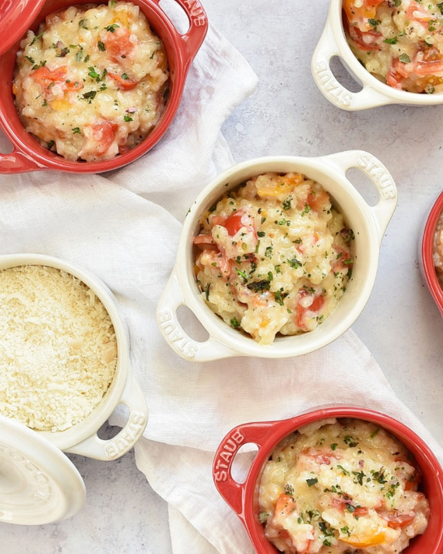 Parmesan-Risotto. Mit Knoblauch & Tomaten. - mix dich glücklich ...
