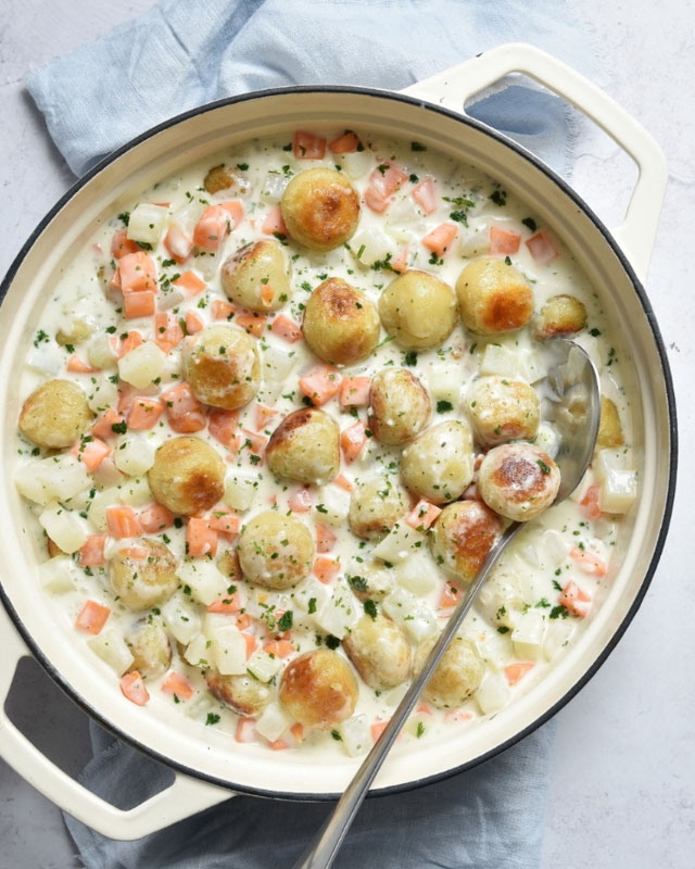 Mini-Knödel-Pfanne mit Kohlrabi & Möhren. In Schmand-Soße. - mix dich ...