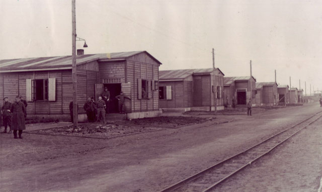 Kriegsgefangen-Mannschafts-Stammlager (Stalag) X B - Gedenkstätte Lager ...