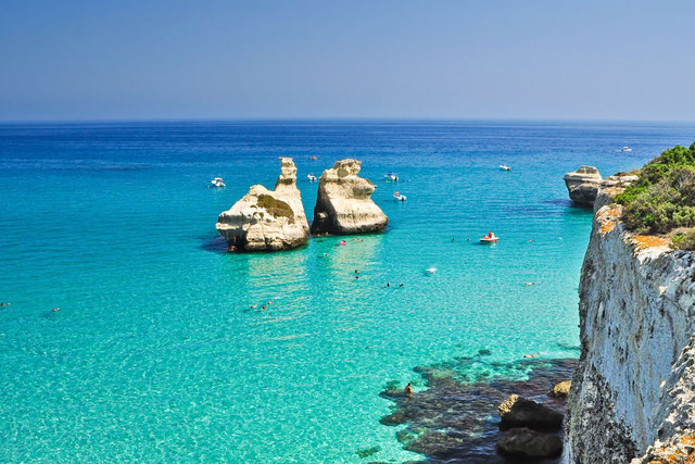 APULIA : best beaches in Italy - Resort Grottamiranda