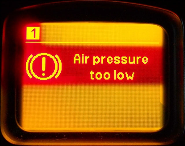Explanations of DAF errors by dashboard icons - Free Download