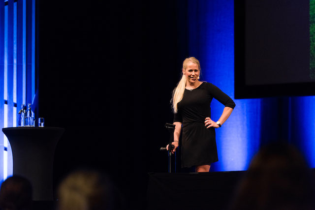 Five pictures and me - Caroline Mohr - theactiveamputee