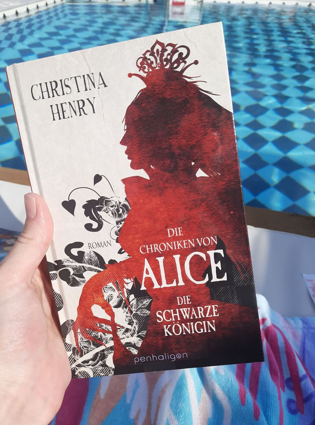 Rezension "Die Chroniken von Alice - Die Schwarze Königin" - Regina Meißner
