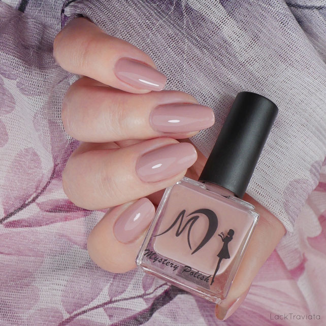 Mystery Polish • DORA • FATIMA • LARISSA • LAYLA • LIA • REBECCA ...