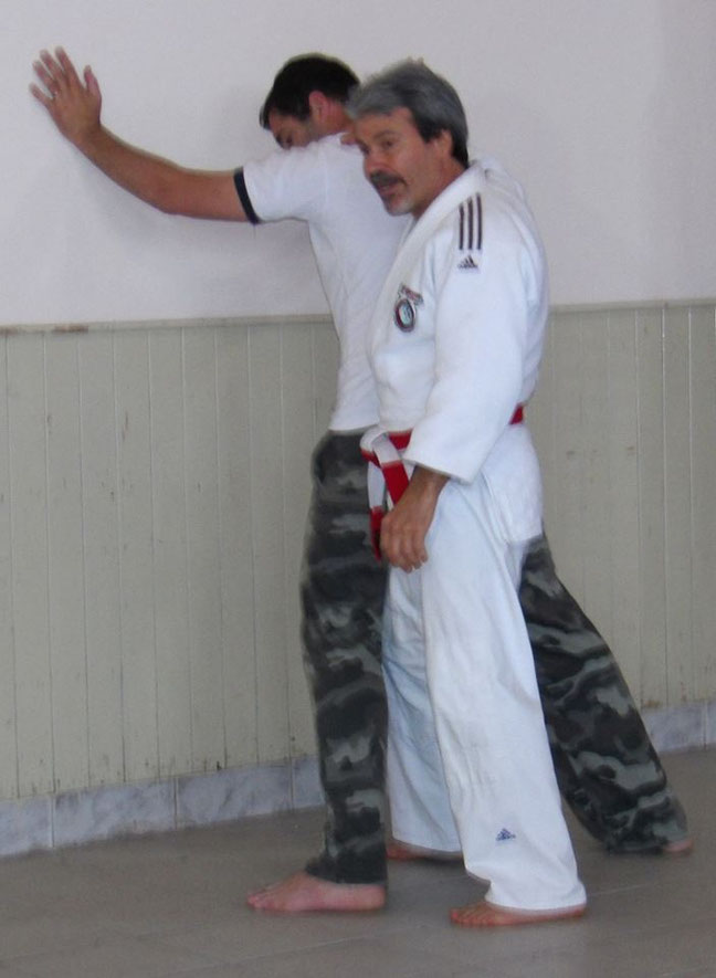 CAPACITACION DE DEFENSA PERSONAL A TODO EL PERSONAL DE NOBLESSE SA ...