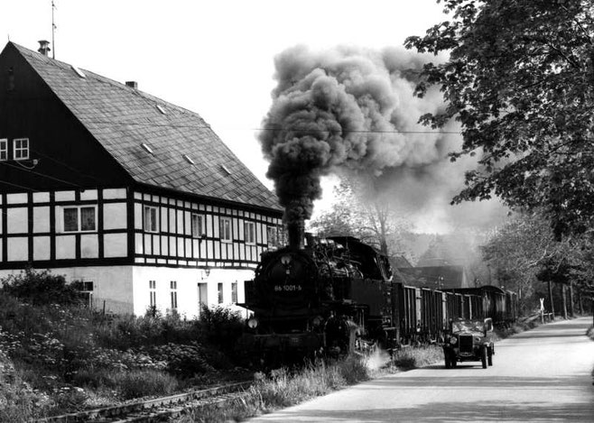 "Verbotene Bilder. Eisenbahnfotografie in der DDR" - Agentur DDR Fotoerbe
