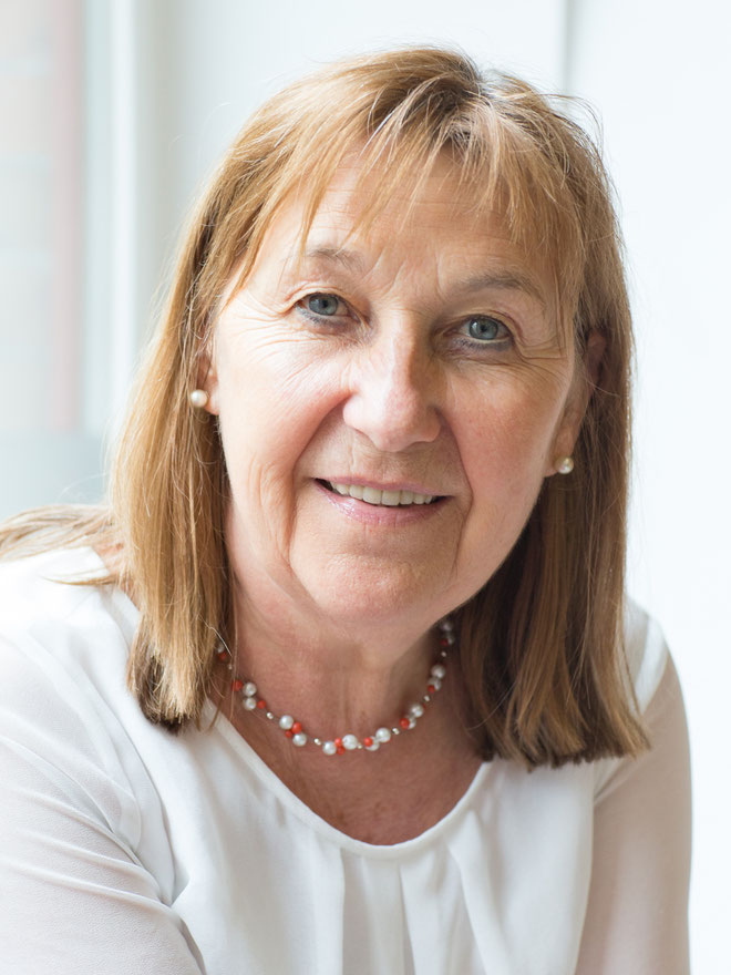 Lisa* Bader - Lisa* Bader - Coaching und Familienaufstellen