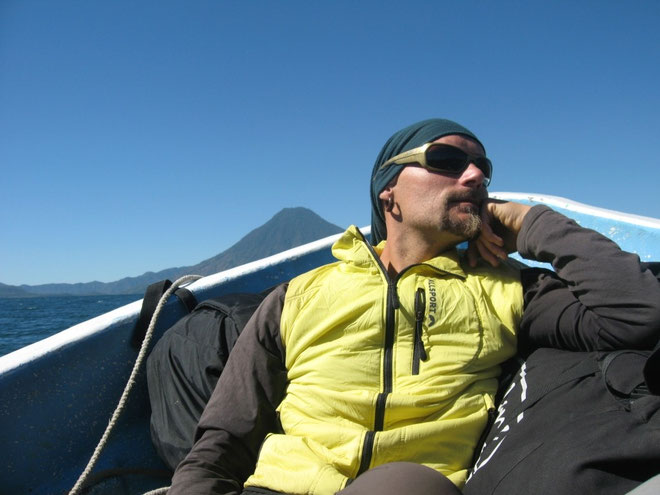 The Team: - realworldparagliding.jimdo.com