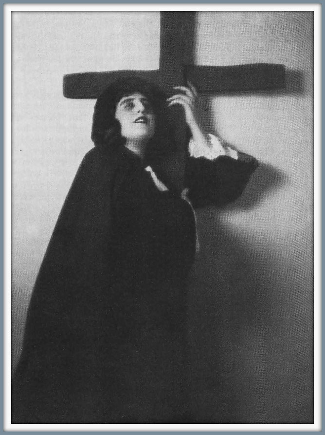 Maria Pedrini - Immagini - Grandi Voci JimdoPage!