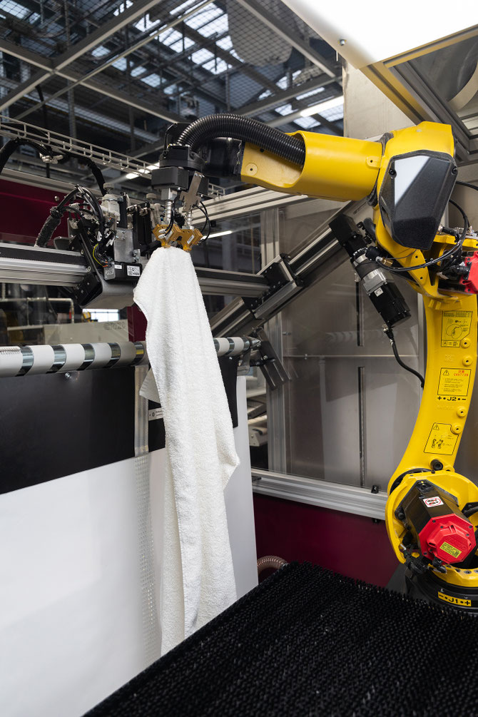 Robotics and automation in flatwork laundries - laundry quality ...