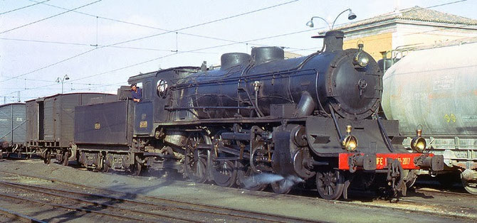 Historia de Trenes - Página web de andenesferrol