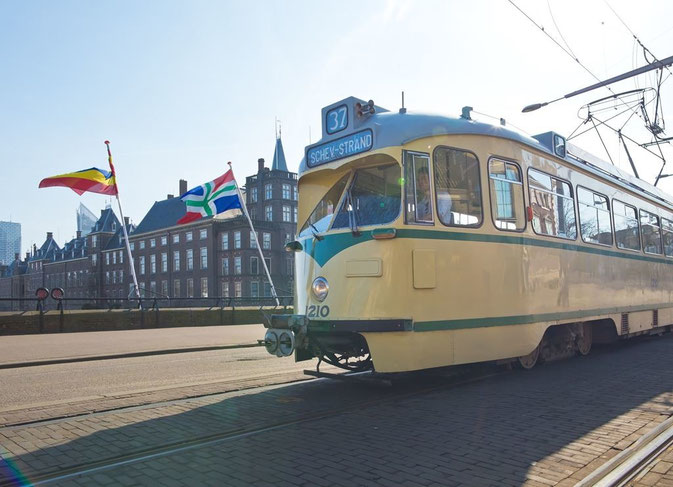 Tram zum Strand - Scheveningen Strand
