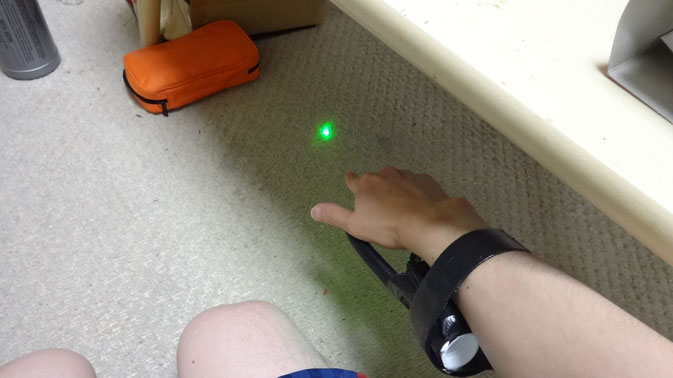 Finger Laser - MADE BY B.B.Korry