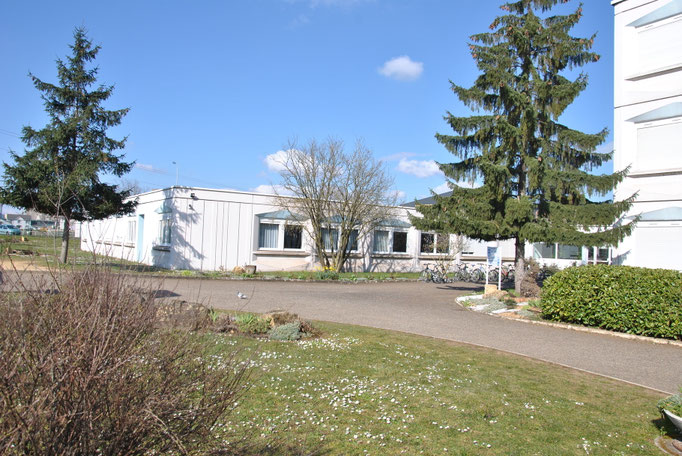 COLLEGE LA SOURCE AMNEVILLE - WWW.COLLEGE-LA-SOURCE.FR - Collège La ...