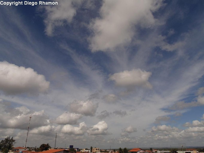 Cirrus - Tudo sobre fenômenos atmosféricos - conceitos, fotos e vídeos