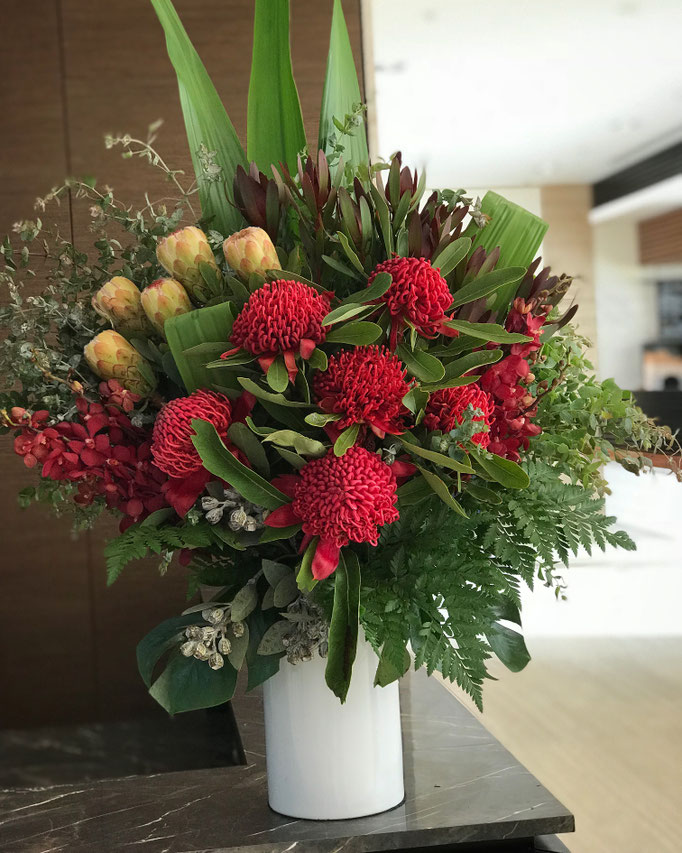 Corporate flowers - lizotooleflowers