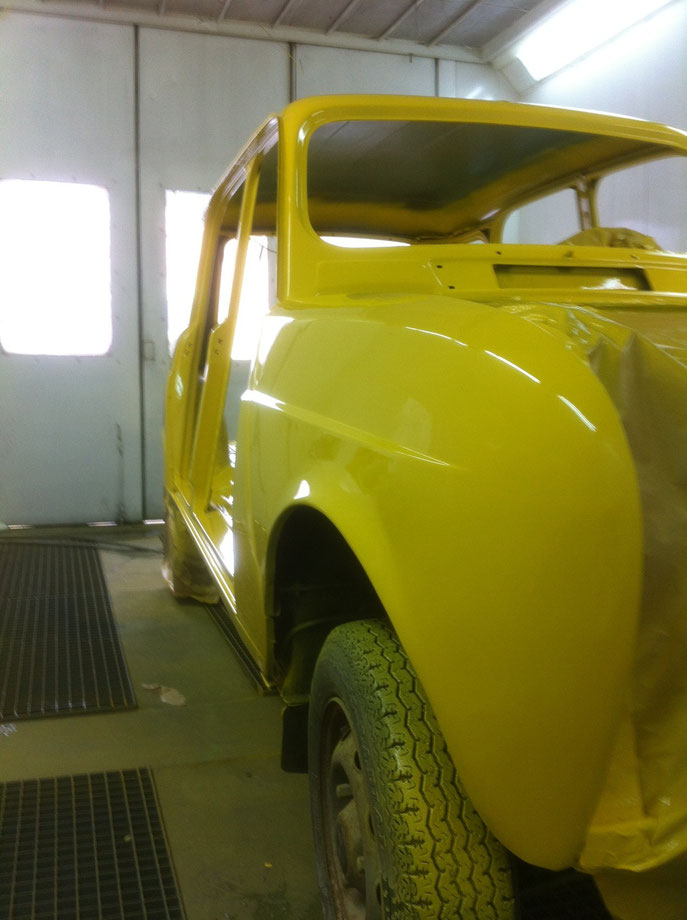 Restauration r4 jaune - 4l paradis a la verdiere