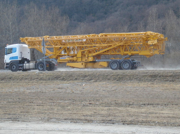 Les types de grues à tour - Site pour grutiers