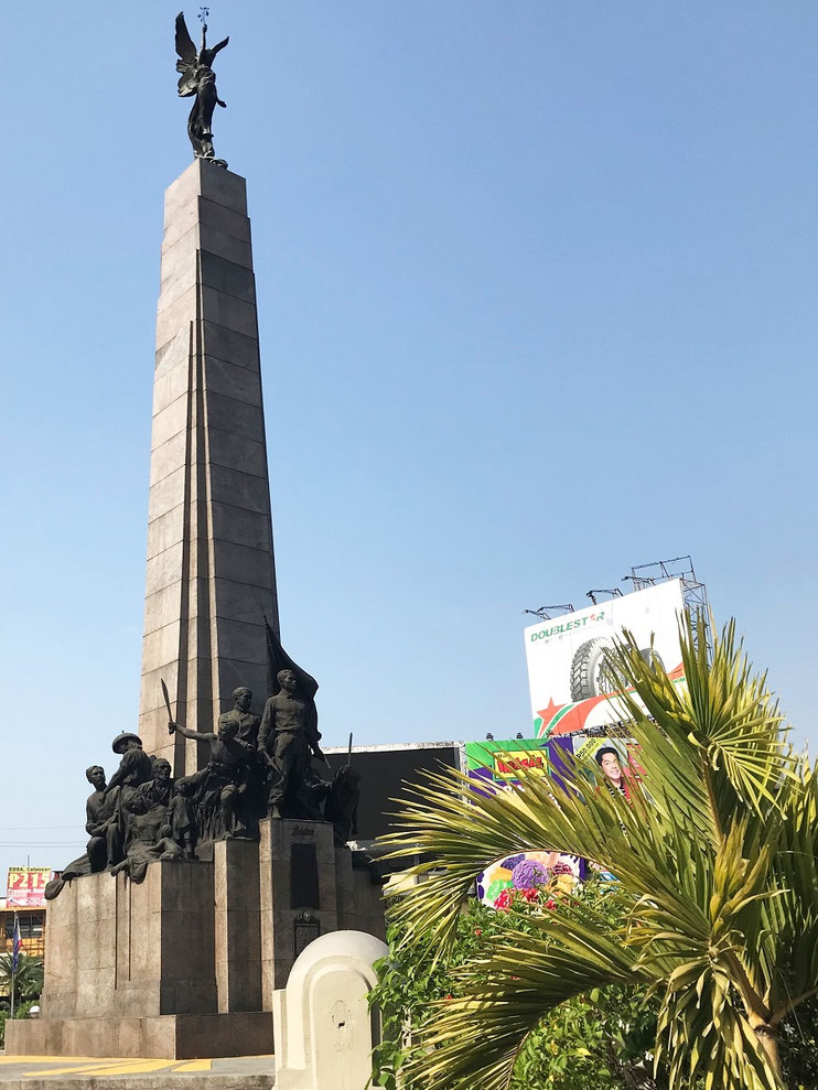 Andres Bonifacio and His Monument in Caloocan City - Expressions