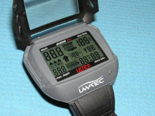 Batteriewechsel Aladin Pro Ultra - tauchtechnik-orcawal-berlin.de