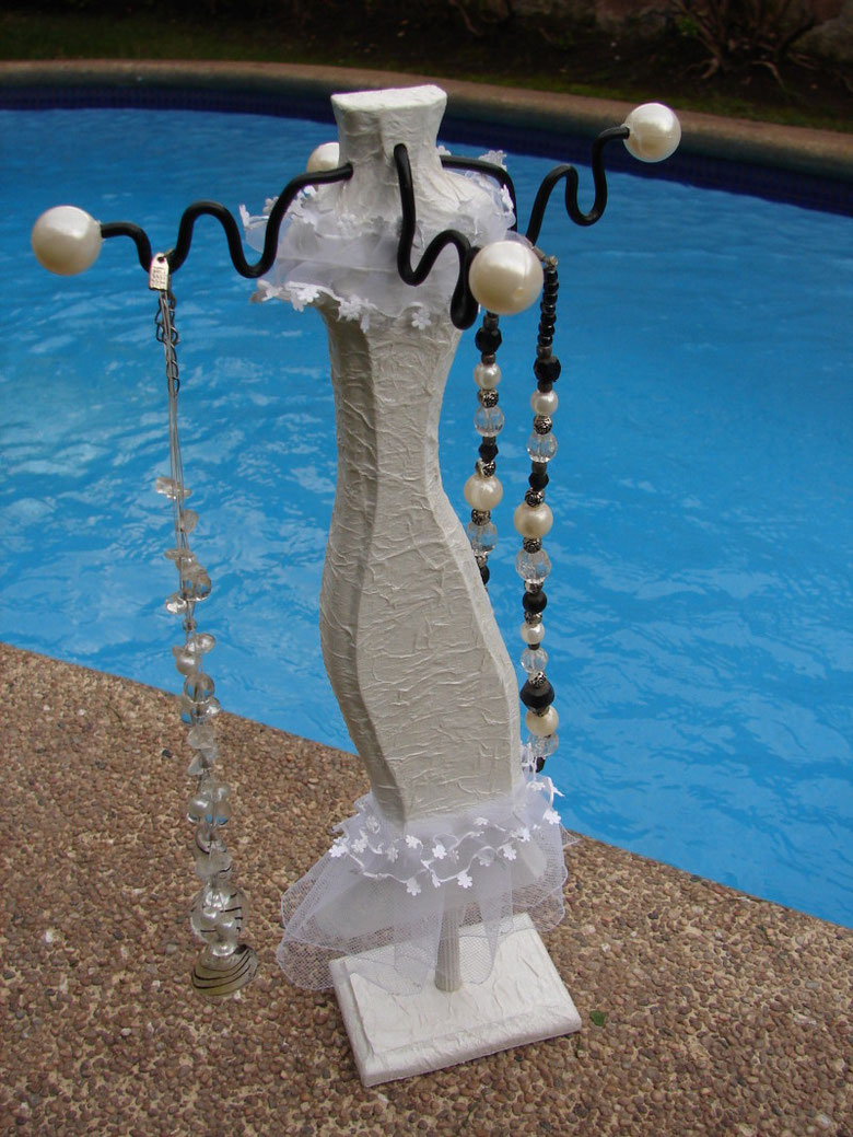 Porta Collares - Aros - Anillos - locascreaciones.jimdo.com