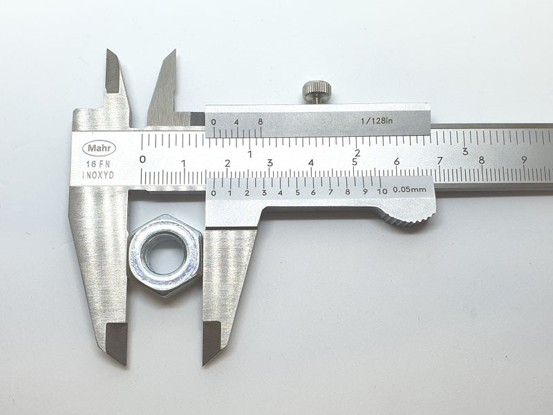 Messschieber / Schieblehre ablesen - anzugsmoment.de