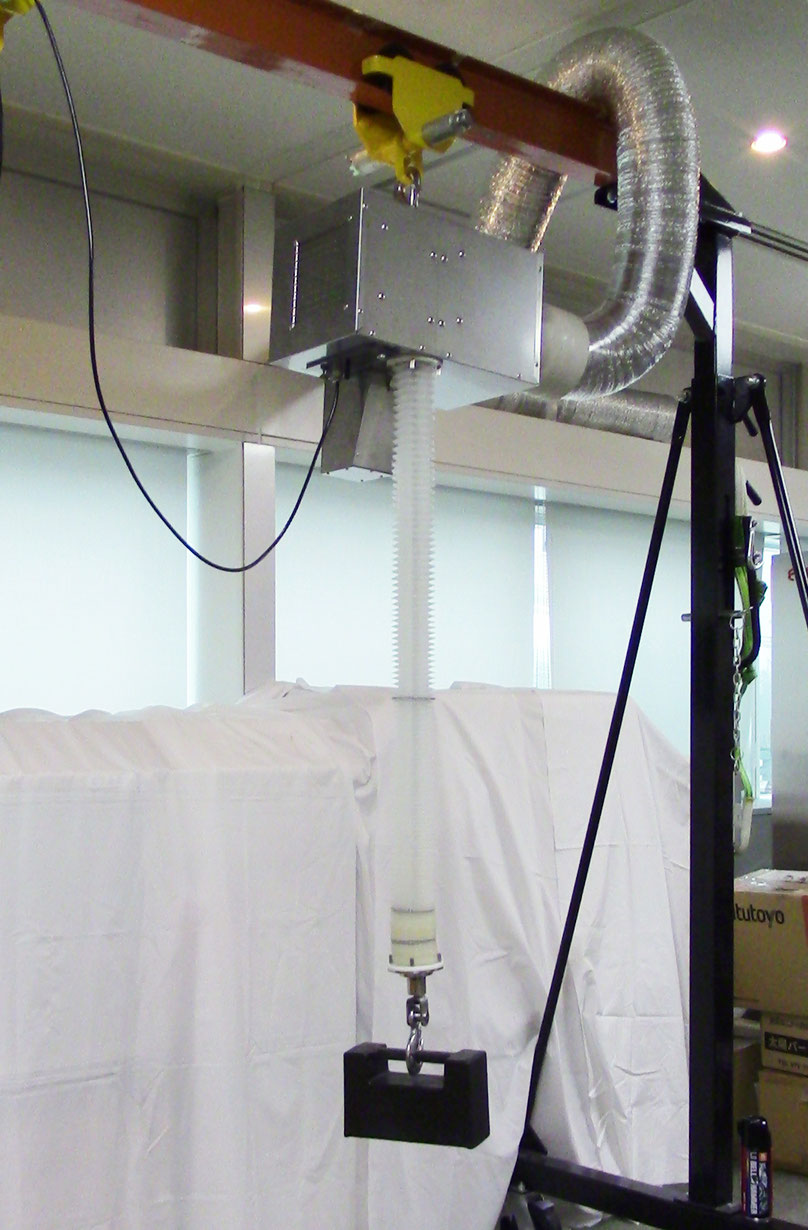 クリーンルームでも電動バランサ Moon Lifterを！ - Unipulse Corporation