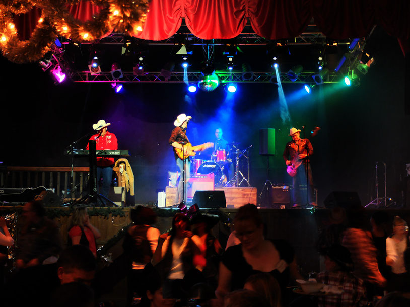 TEXAS ROOSTER - Best Country Live Music - Real Honky Tonk Music - TEXAS ...