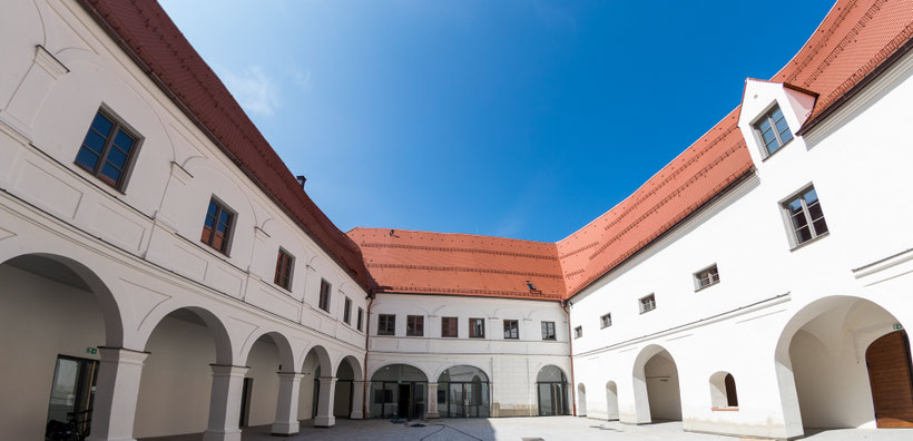 Wittelsbacher Schloss Friedberg - wittelsbacher-schlosss Webseite!