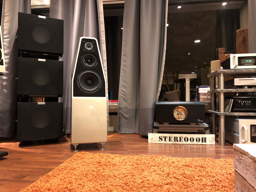 REL Stack bei Audio Video Spalinger Dietlikon Zürich - Audio-Video ...
