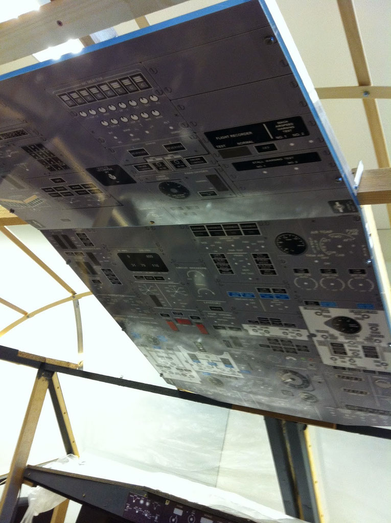 Boeing 737 Overhead OVH - boeing-simulators Webseite!