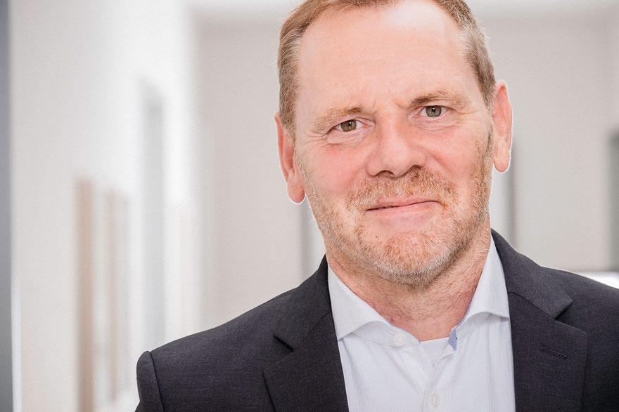 Michael Helwig, LL. M. - RINCK Notare Rechtsanwälte Fachanwälte