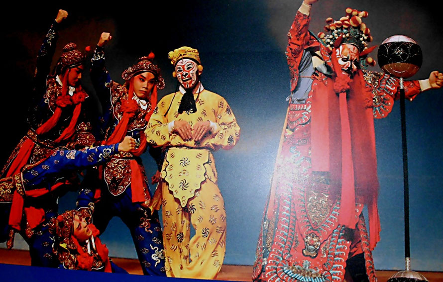 Chinesische klassische Oper - Akupunktur Praxis Tayy - Yih Won ...