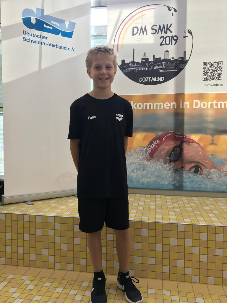Felix Hell erstmals bei DM - Amateur-Schwimm-Club Duisburg e.V.