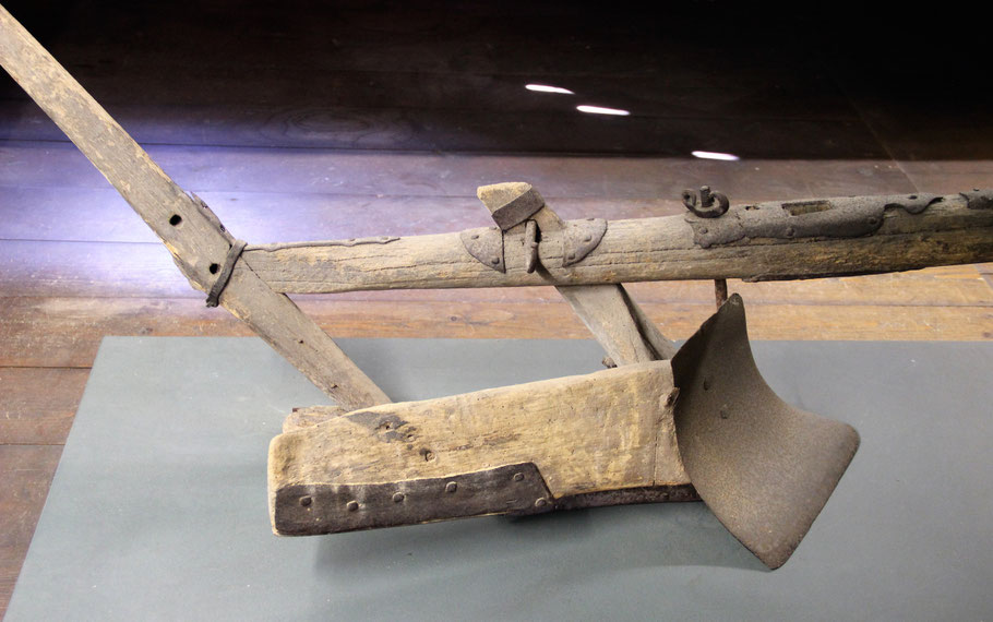 „Das schönste Wappen auf der Welt, das ist ein Pflug im Ackerfeld ...