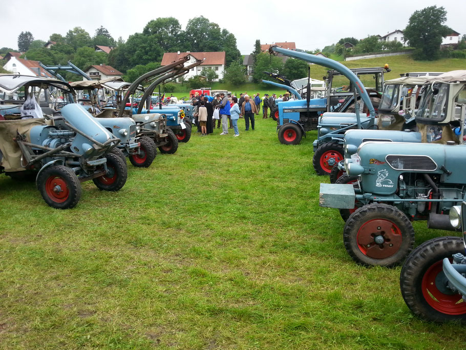Isen - Eicher Diesel Oldtimer Traktor
