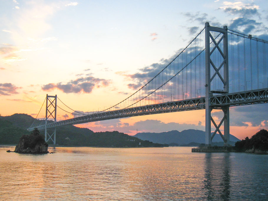 Series of Bridges over Seto Inland Sea - Japan Tour Lab Top Page