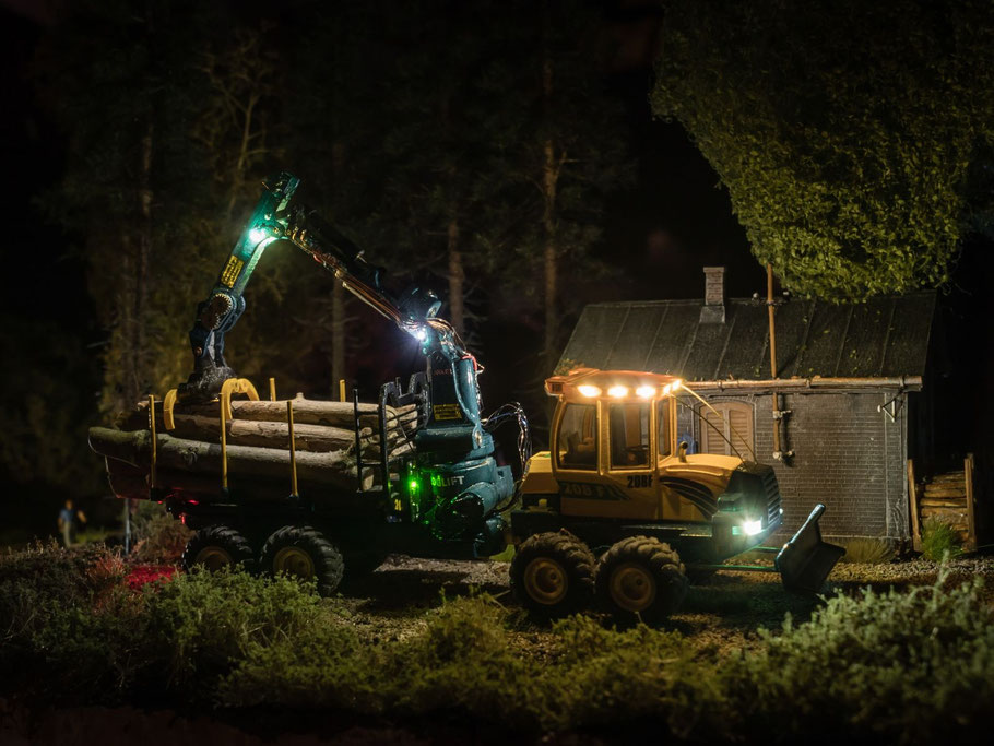 RC - Funktionsmodell - Forwarder HSM 208F - Infos rund um den RC ...
