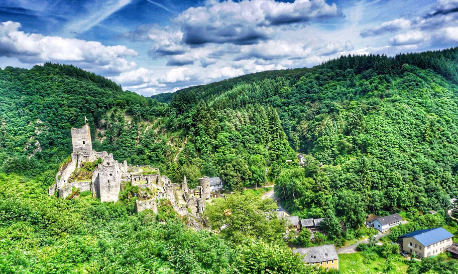 Wohnen am Eifelsteig - Ferienhaus in Manderscheid, Vulkaneifel