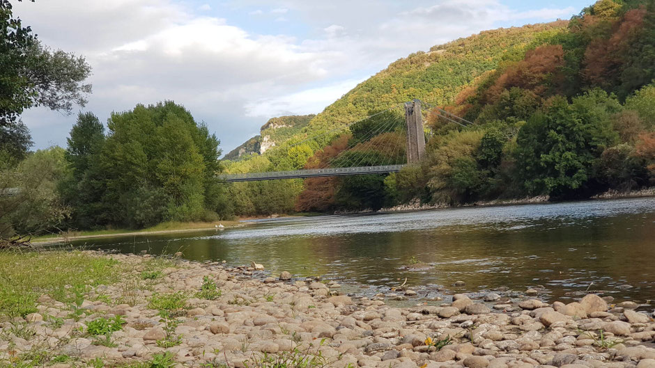 Mélissa Ayroles Laverdet guide conférencière - Rando et Patrimoine, une ...