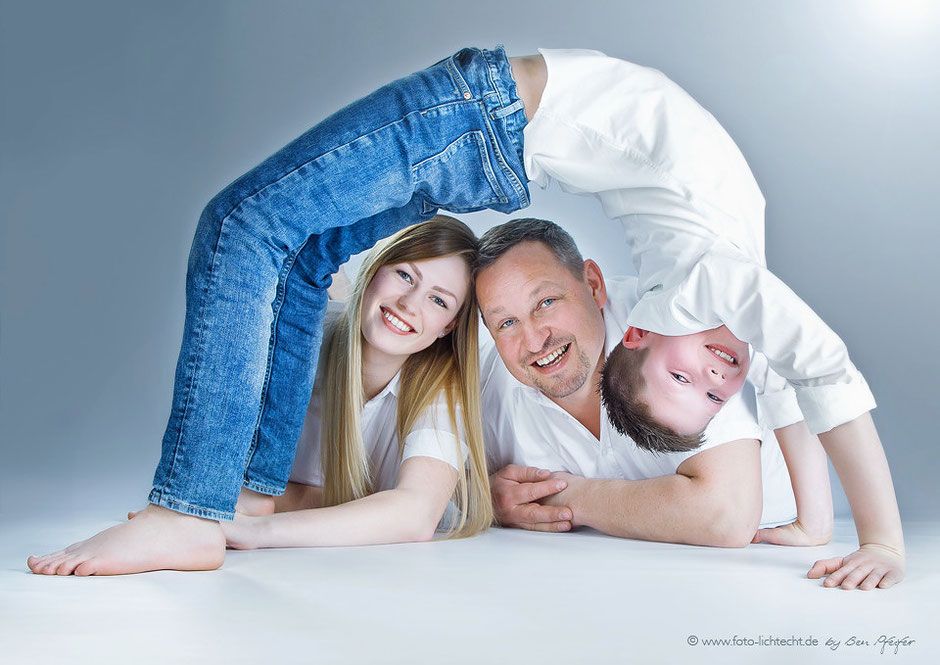 Kinder/Familie - Familienfotos - Fotoshooting - Fotostudio - Kinderfotos - Fotostudio Lichtecht ...