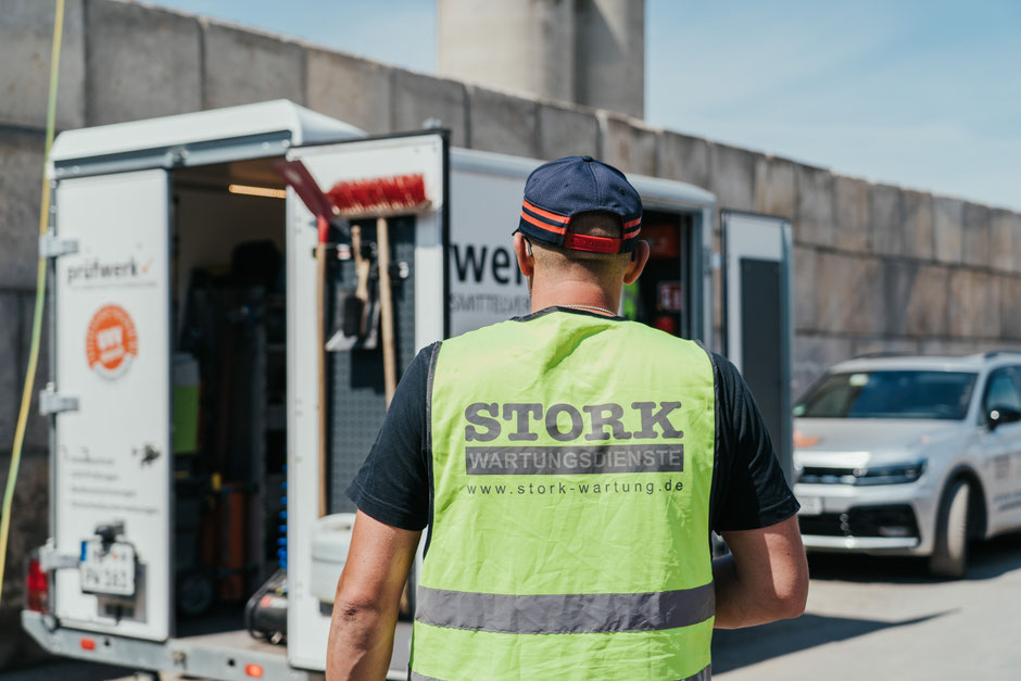 UVV/DGUV - einfach erklärt - UVV von Stork